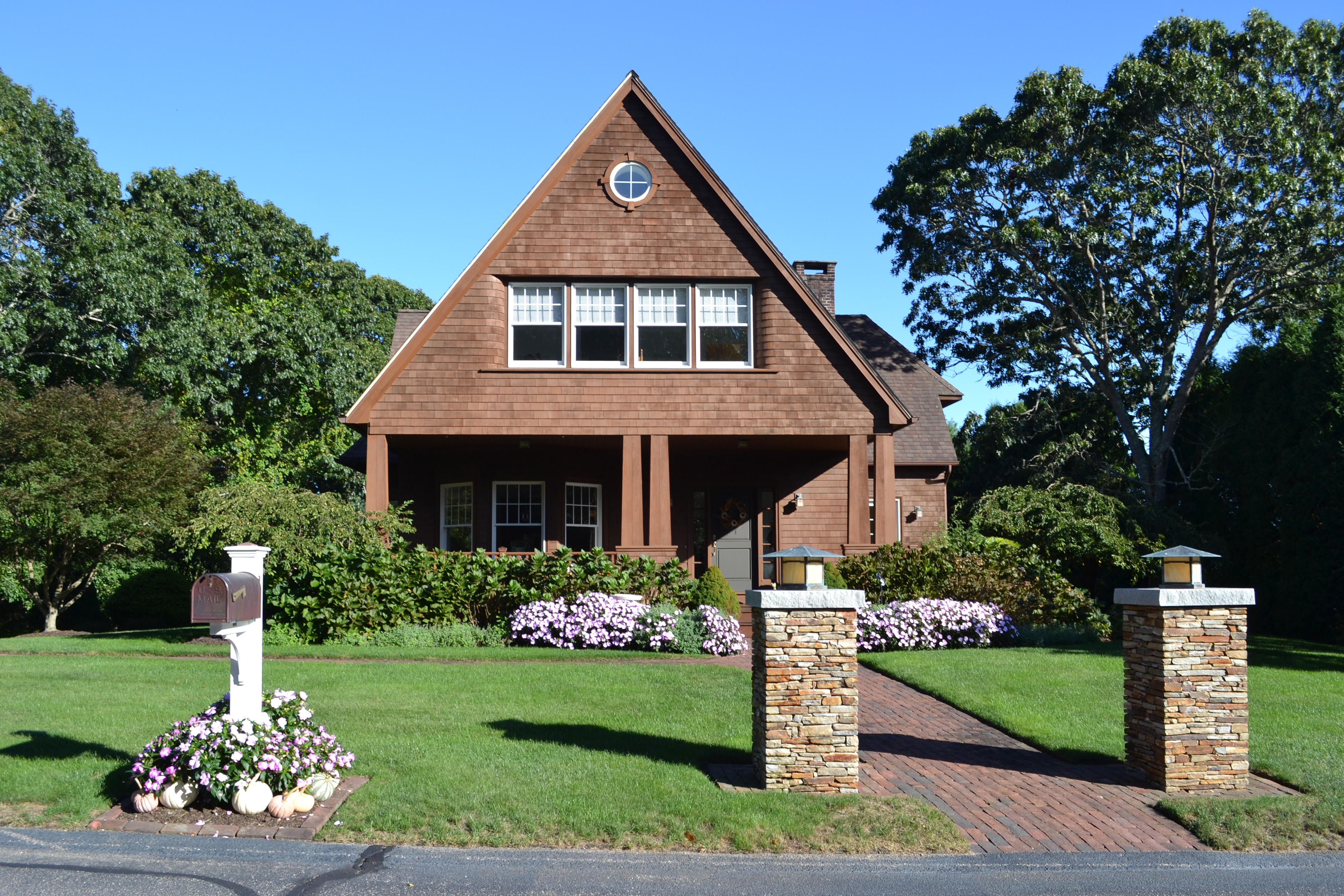 Westerly home sold on 1-acre lot sold for $1.15M