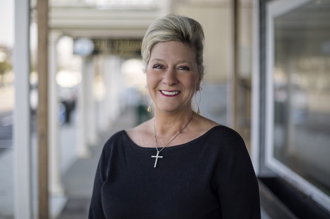 Five Questions With: Lori Joyal