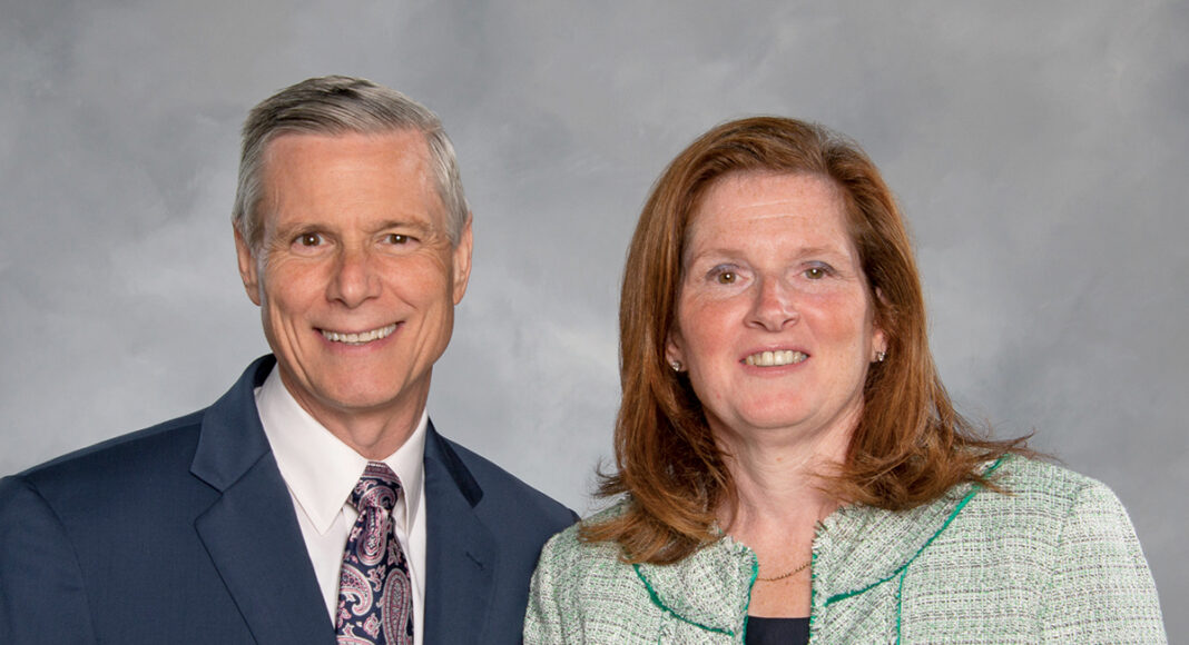 DiMuccios receive 2022 Ben Mondor Award from Northern Rhode Island Chamber