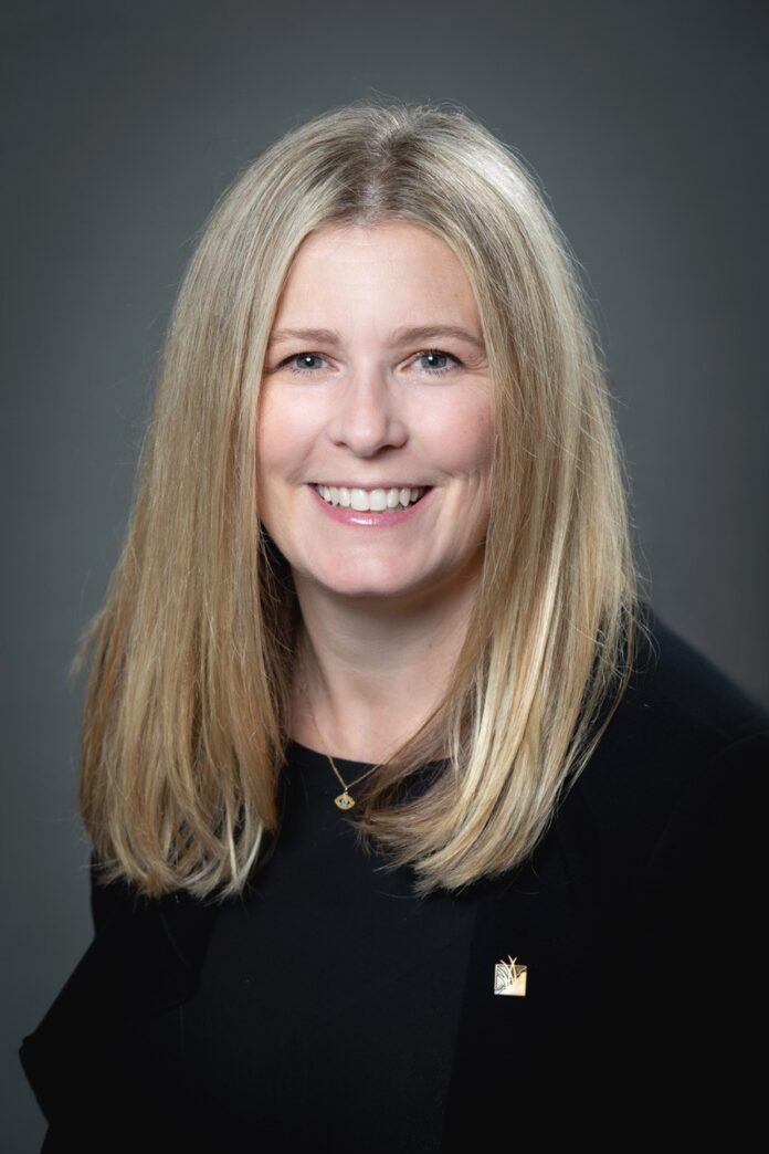 BankNewport Names Carmela MacKnight Vice President, IT Project Manager