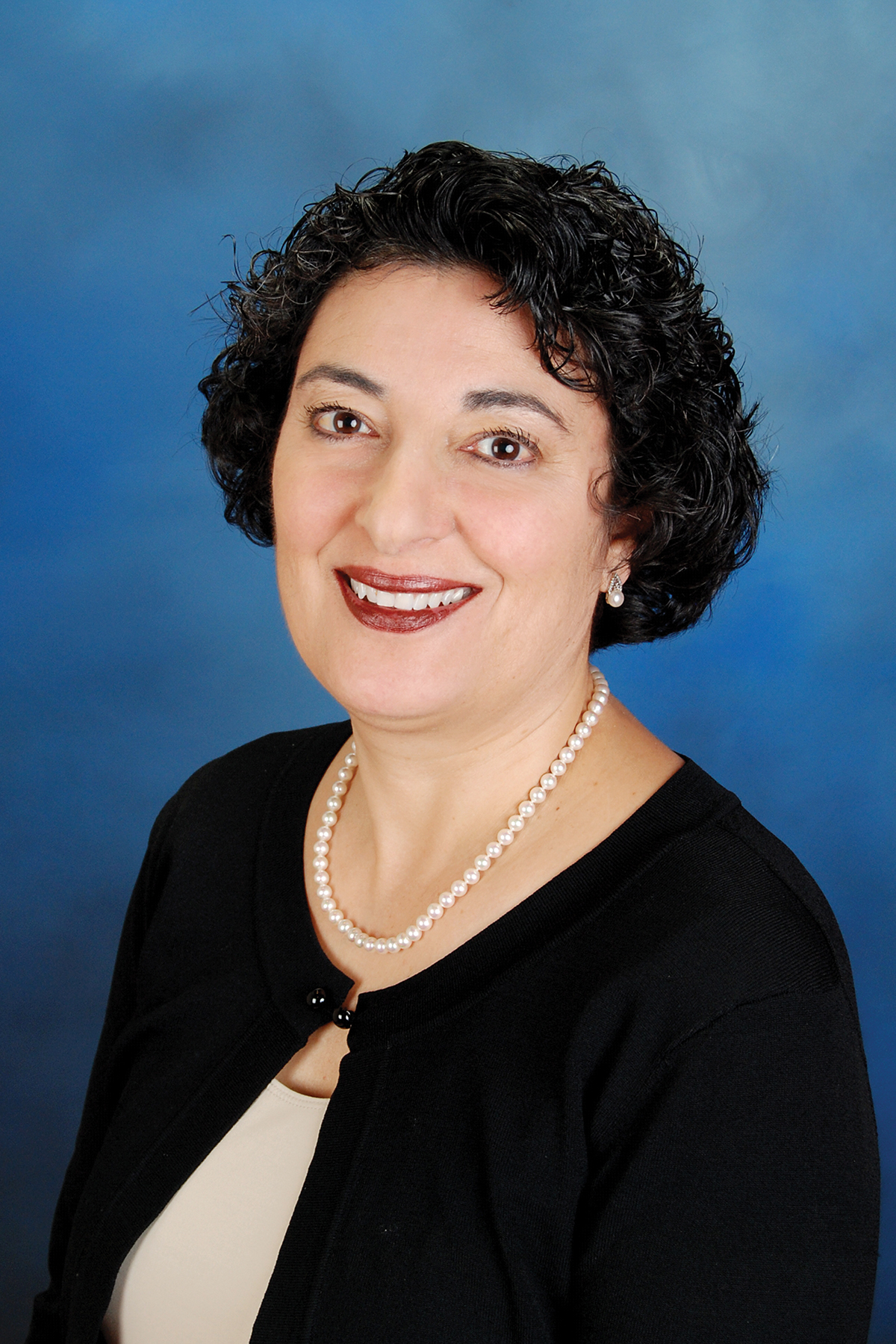 Coclin receives teaching excellence award