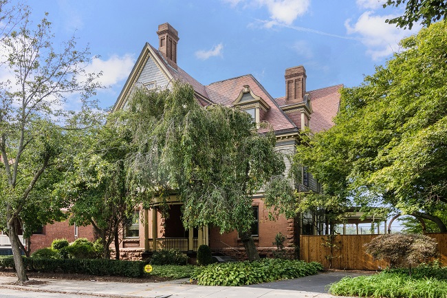 Historic Victorian home near Brown University sells for $1.8M