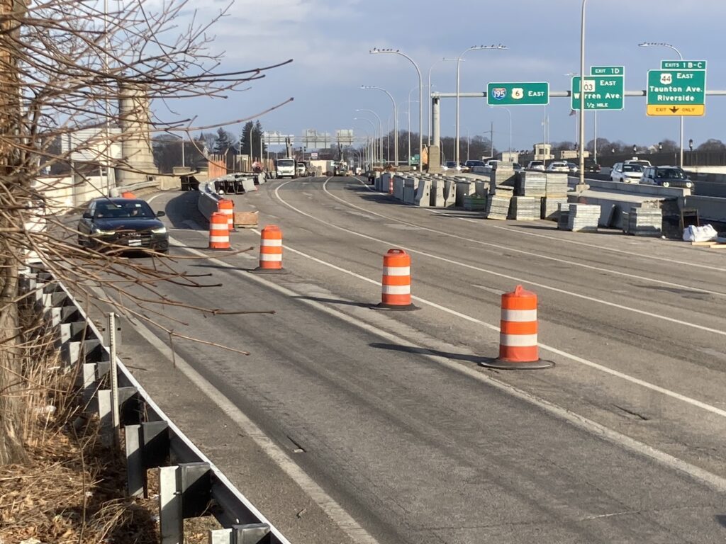 RIDOT adding lanes on Washington Bridge to help alleviate traffic