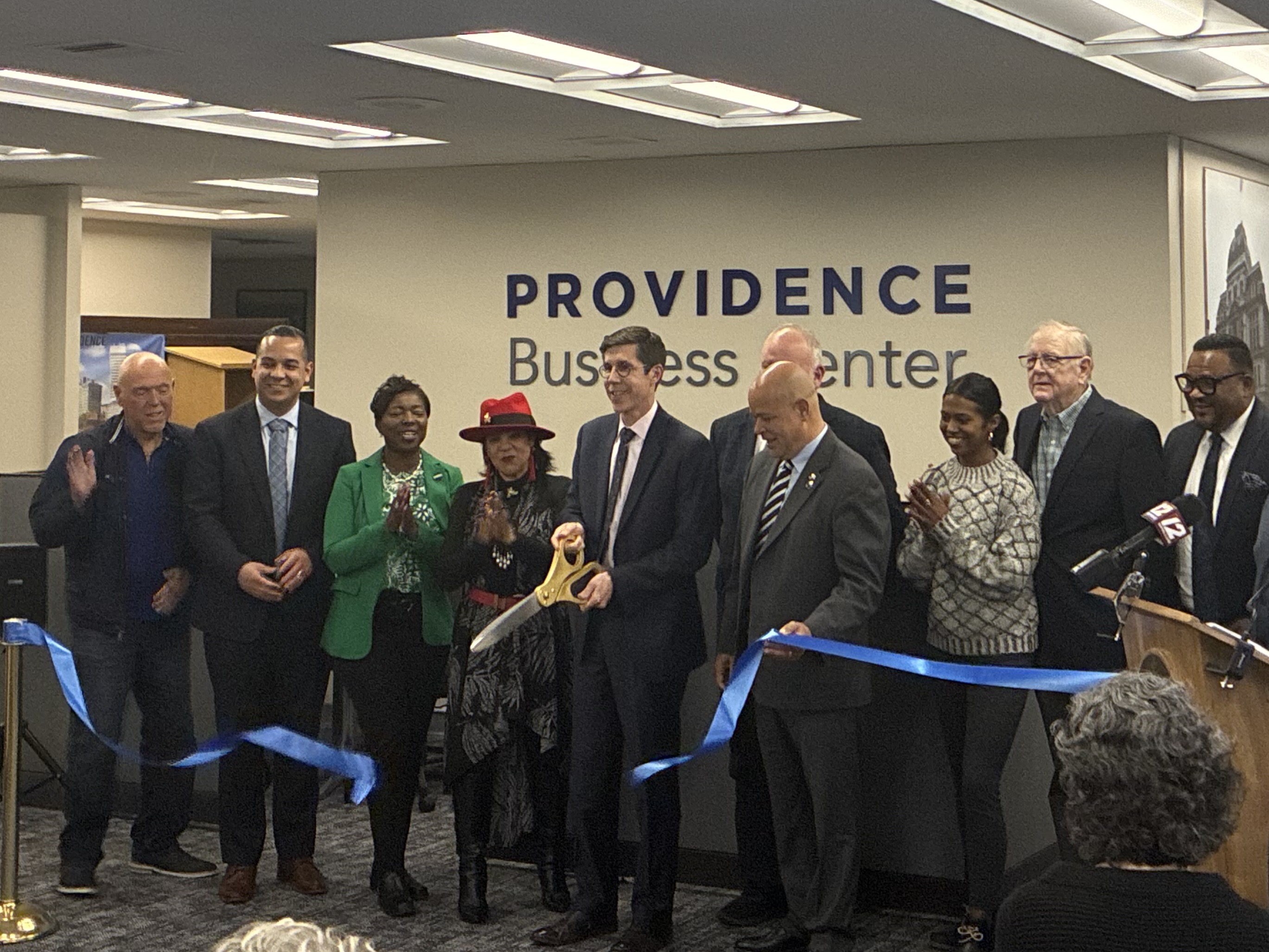 City opens Providence Business Center for small business support