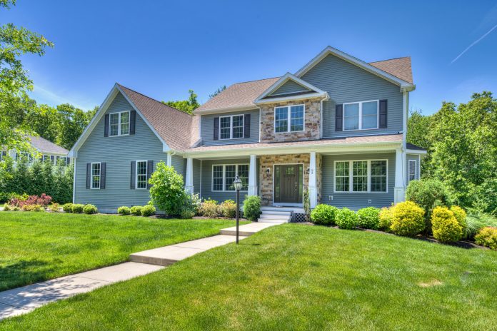 Smithfield colonial sells for $1.07M, highest in town this year