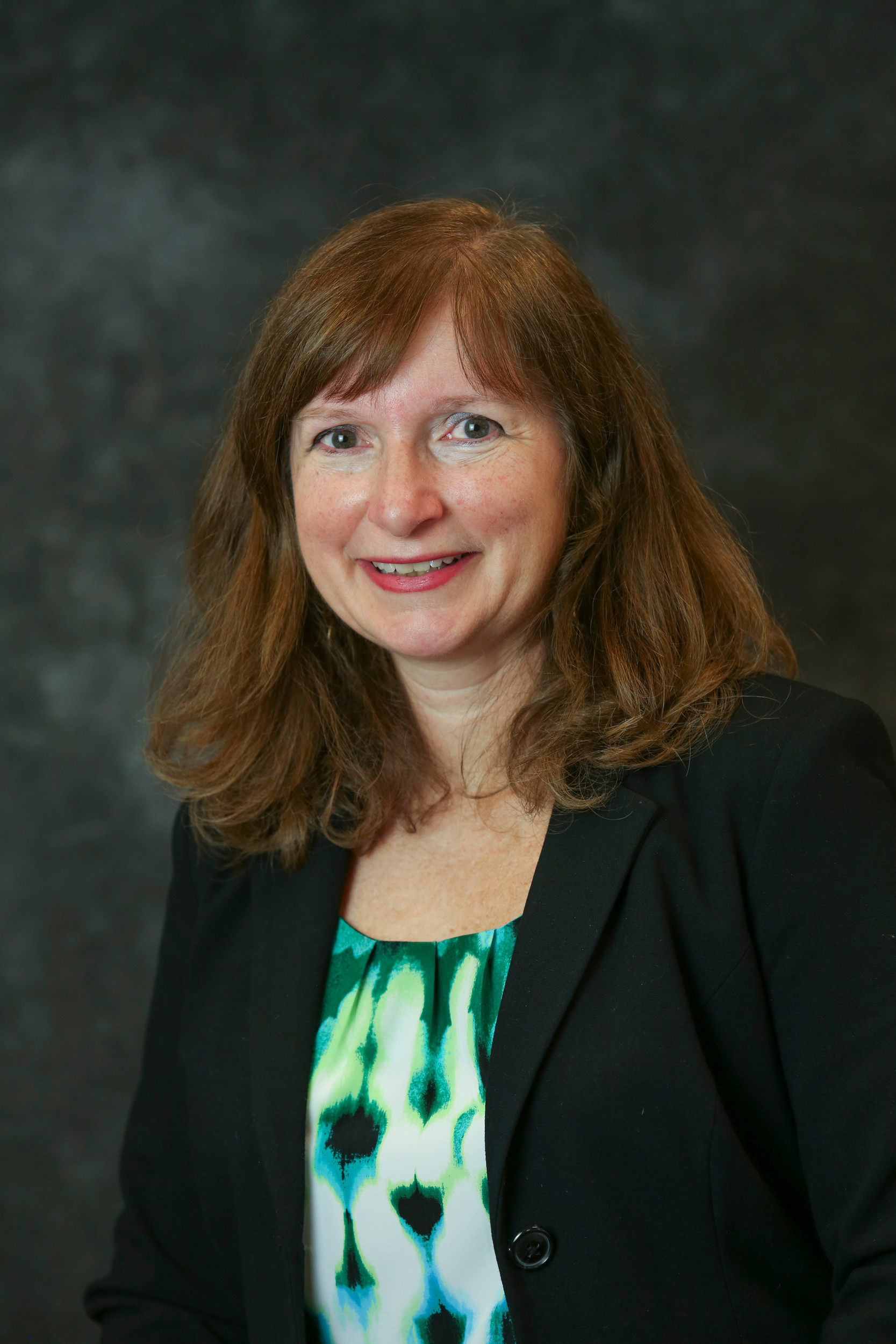 Dean Bank announces new hire / promotion