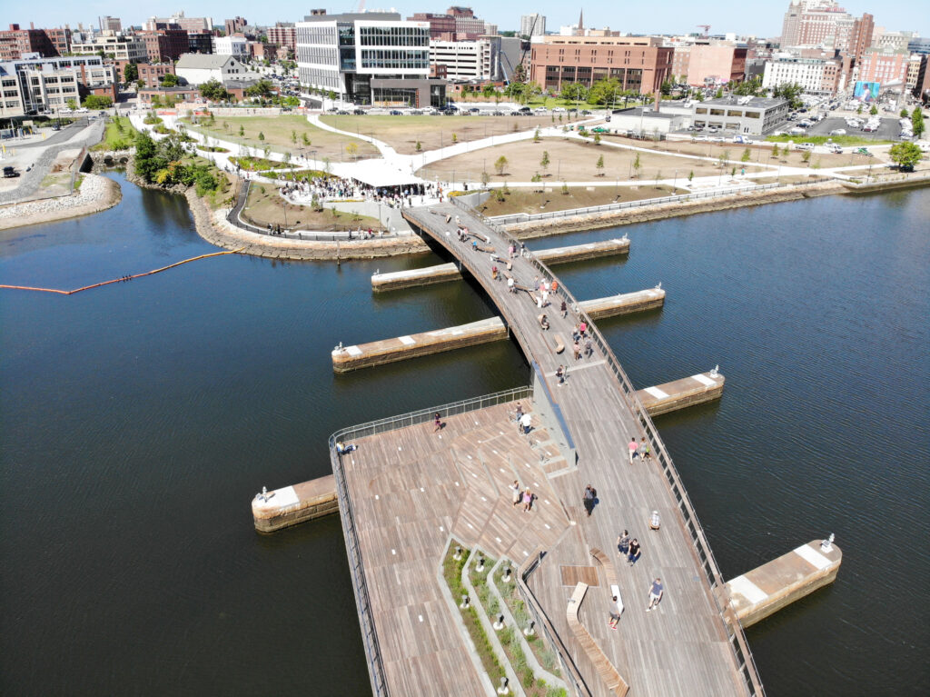 Providence River Pedestrian Bridge opens